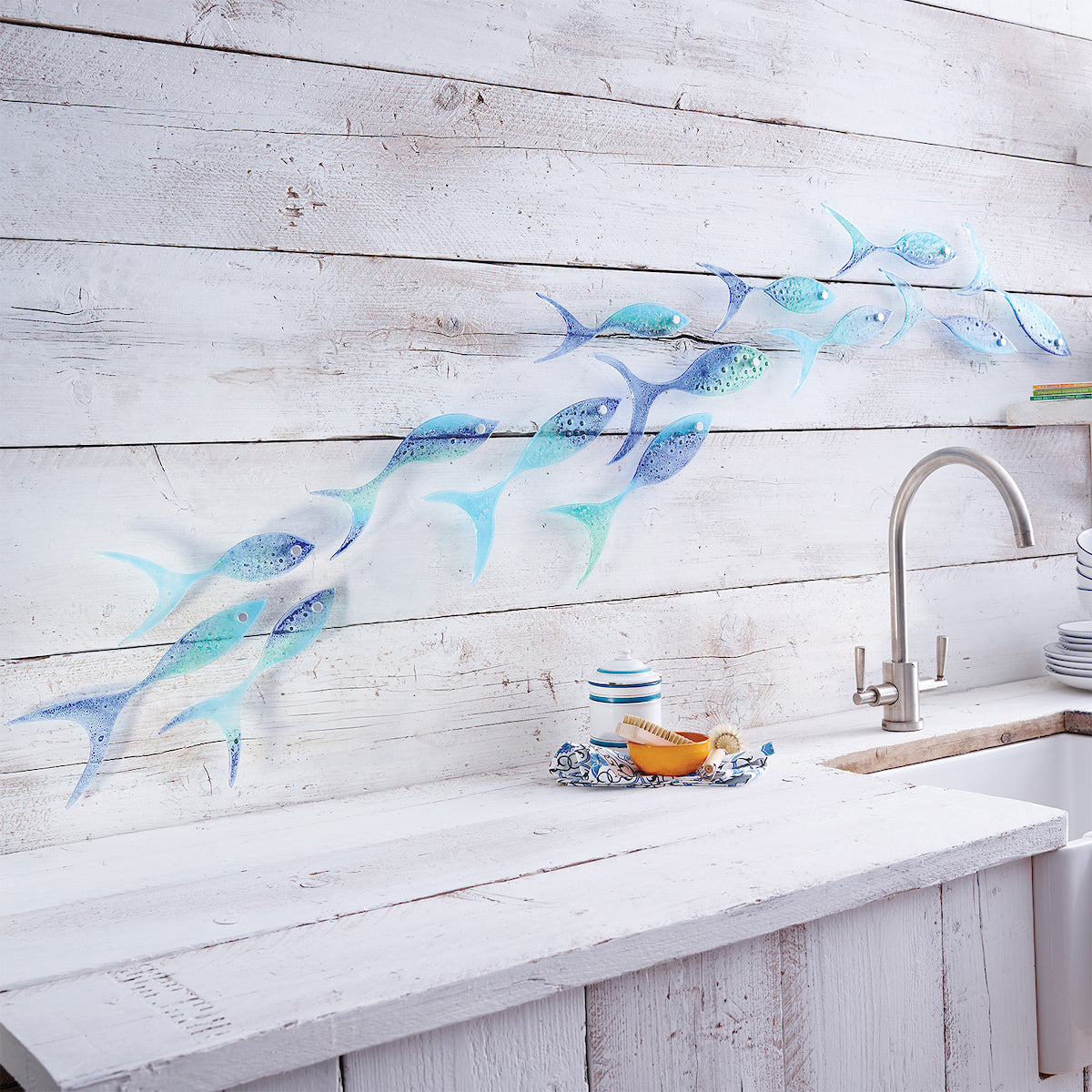 Shoaling Fish – Jo Downs Handmade Glass
