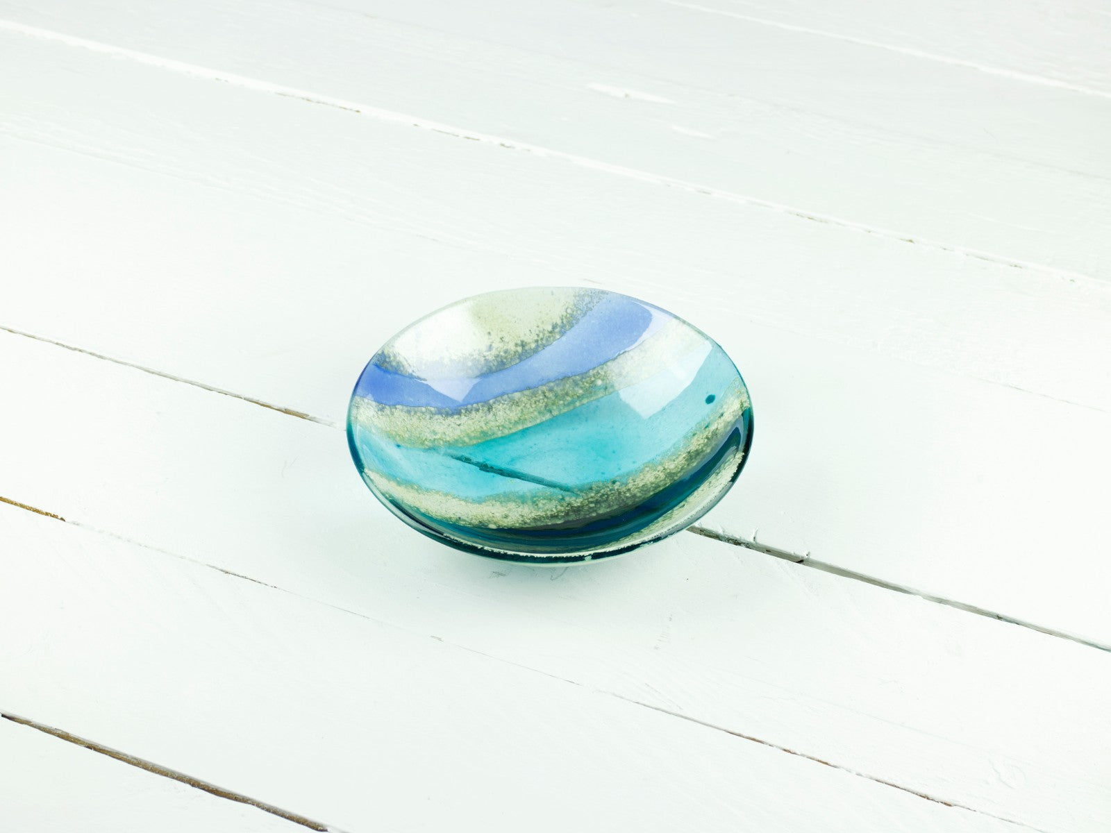 Shoreline Medium Deep Dish – Jo Downs Handmade Glass